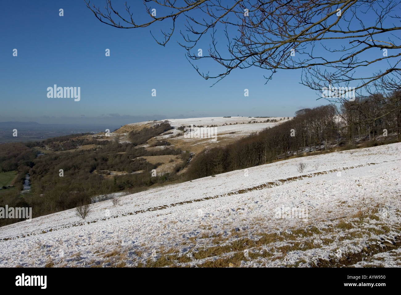 Escarpment on Cleeve Hill in Cotswolds after light snowfall Cheltenham ...