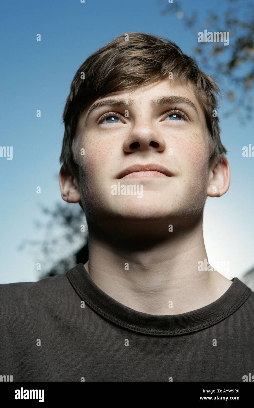 Portrait boy looking towards sky hi-res stock photography and images ...