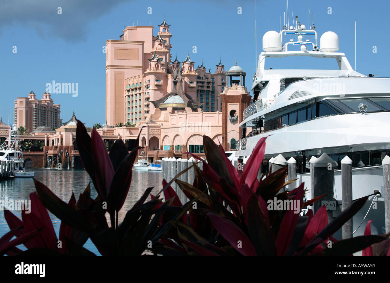 Atlantis hotel in Bahamas view from the harbour Stock Photo - Alamy