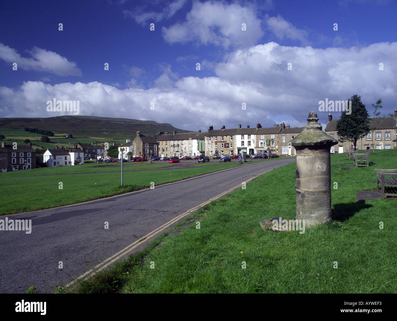 Reeth Swaledale Yorkshire Dales National Park England Stock Photo - Alamy