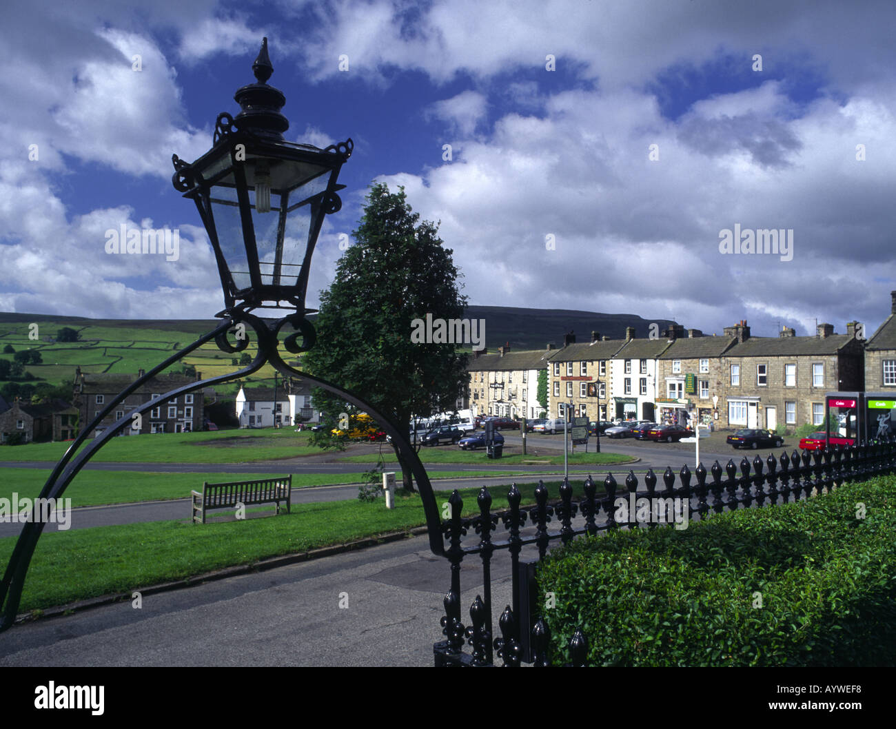 Dales centre reeth hi-res stock photography and images - Alamy