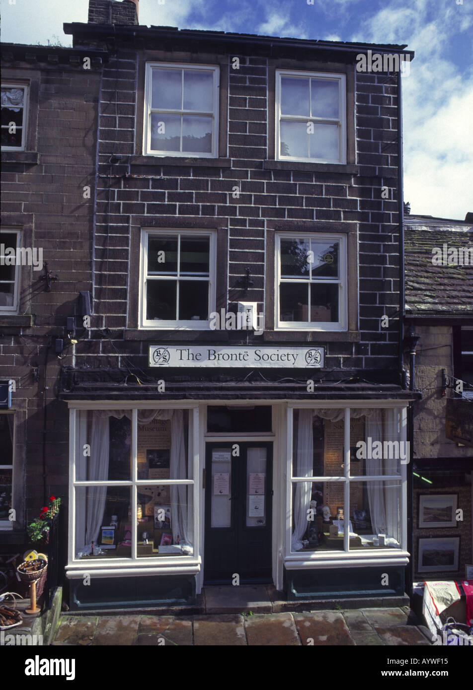 West yorkshire building society hi-res stock photography and images - Alamy