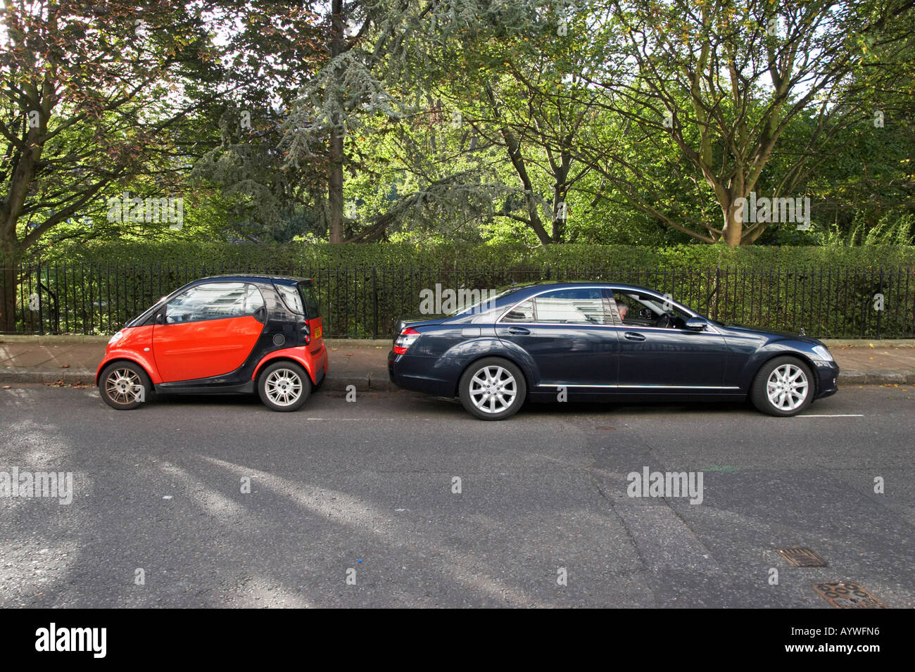 SMART Car in London UK Stock Photo - Alamy