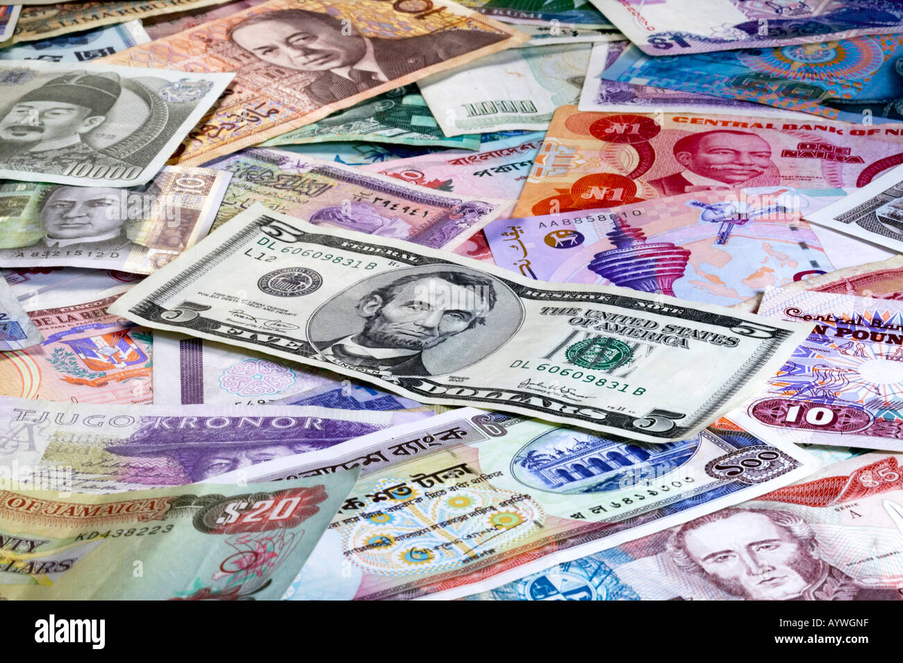 Bank Notes International High Resolution Stock Photography and Images ...