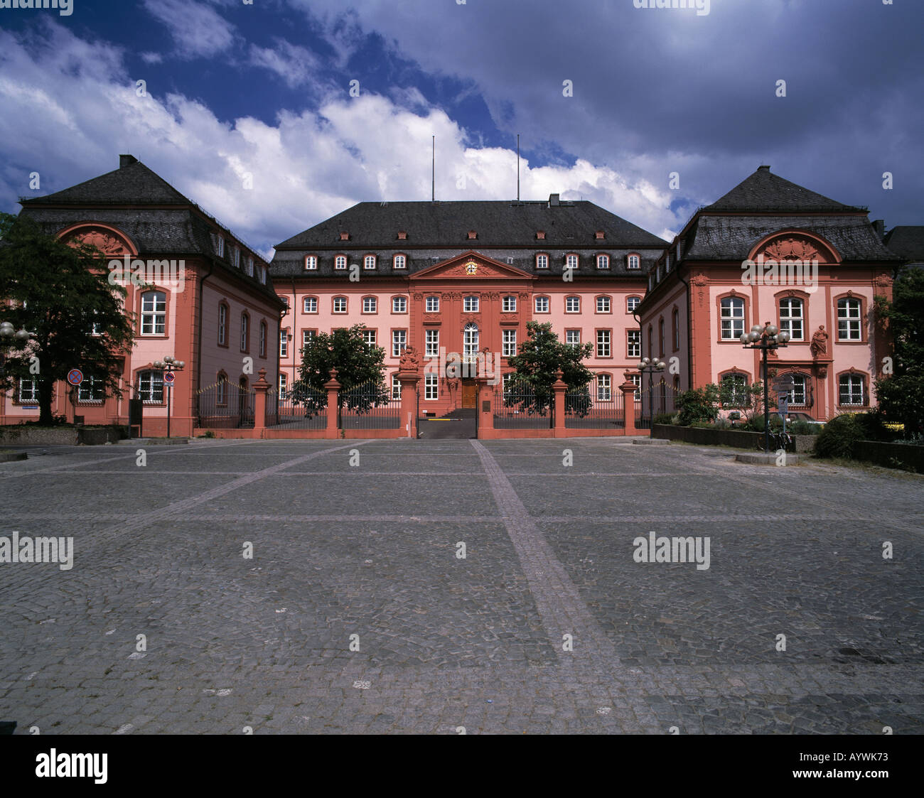 Landtag von Rheinland-Pfalz im Deutschordenshaus in Mainz, Rhein ...