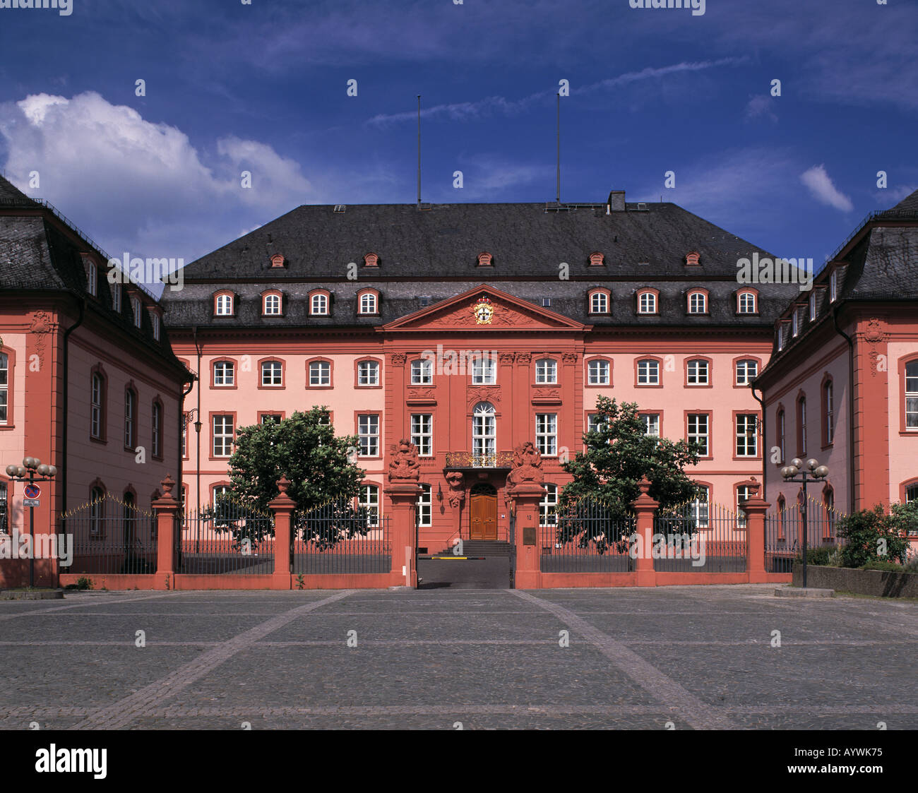 Landtag von Rheinland-Pfalz im Deutschordenshaus in Mainz, Rhein ...