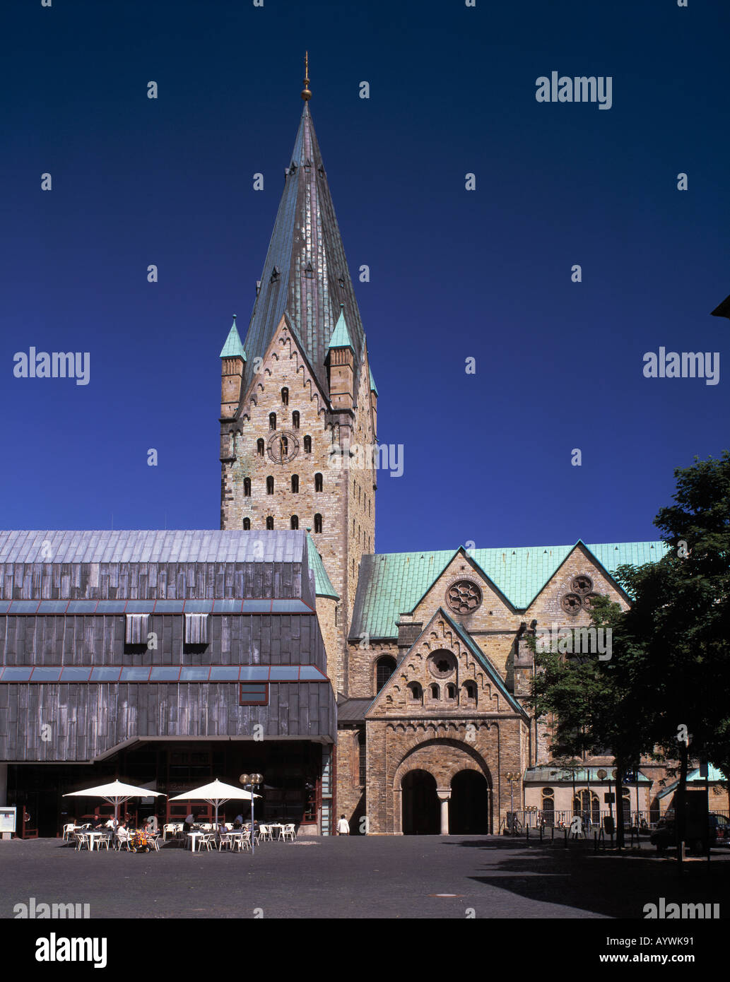 Dioezesanmuseum und Dom St. Maria St. Liborius St. Kilian in Paderborn ...