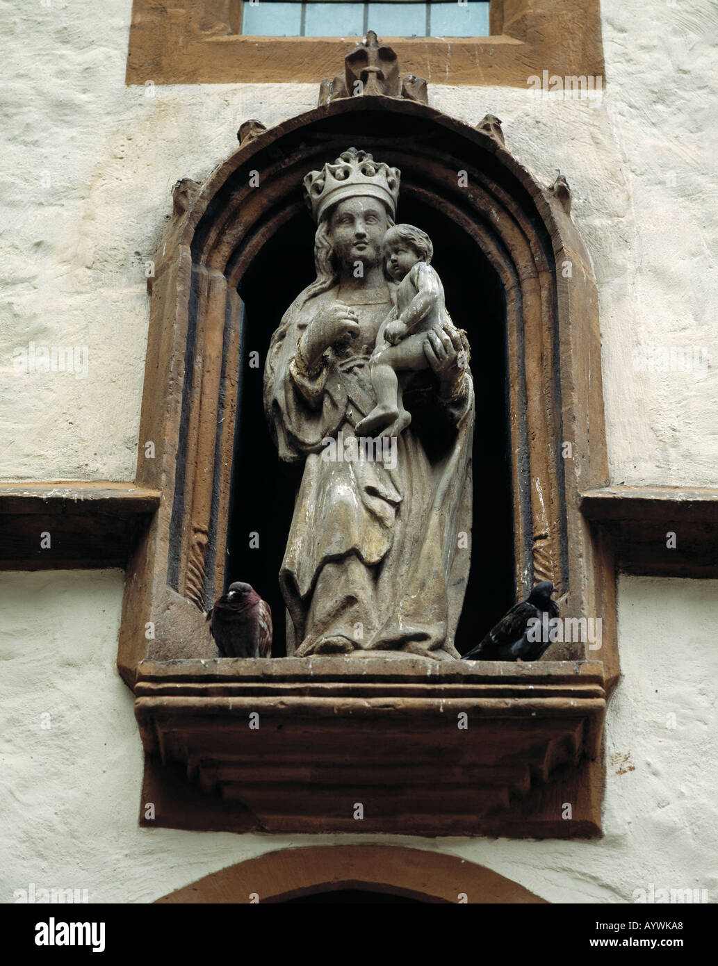 Maria mit jesuskind hi-res stock photography and images - Alamy