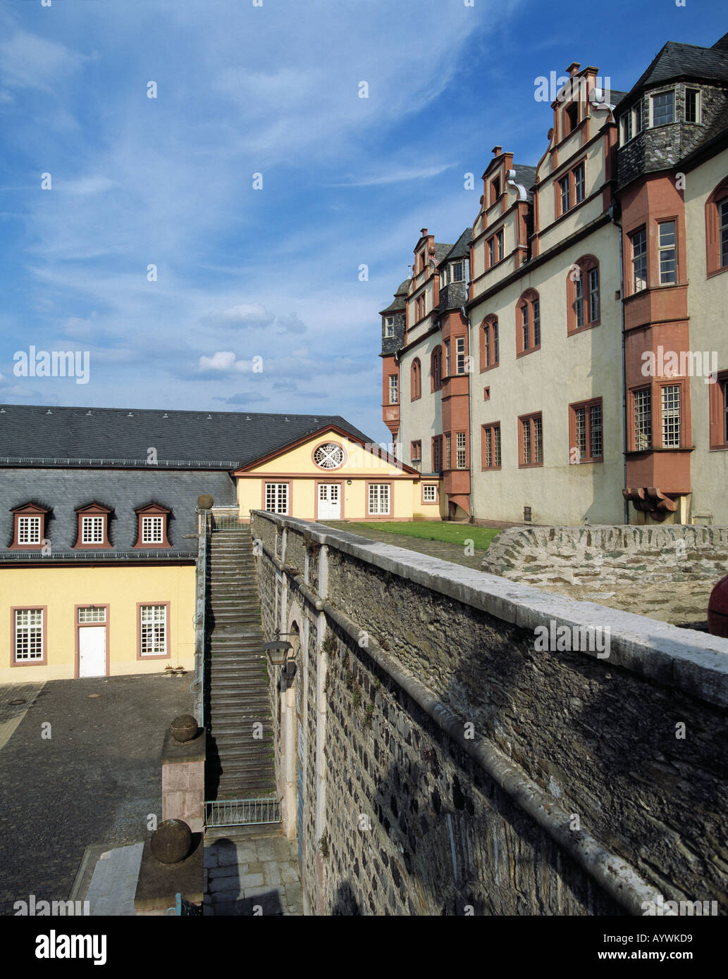 Schloss in Weilburg, Lahn, Naturpark Hoch-Taunus, Hessen Stock Photo ...