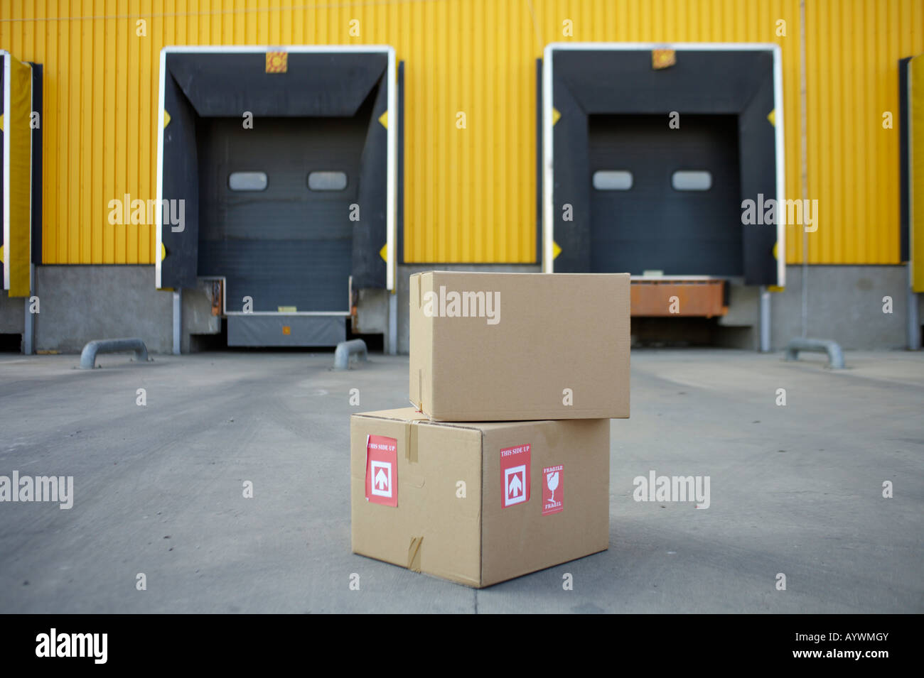 Warehouse carton boxes stacked hi-res stock photography and images - Alamy