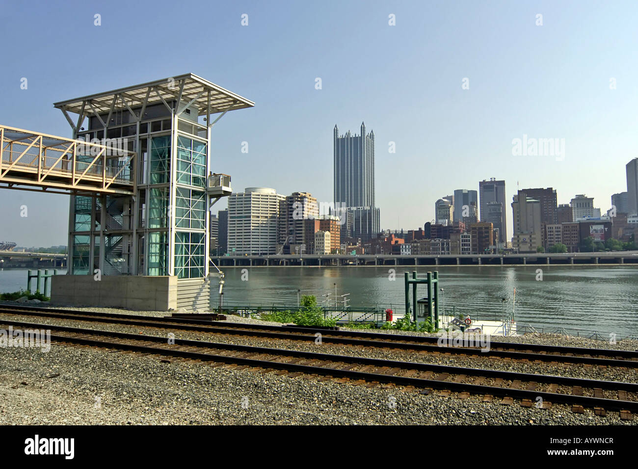 Pittsburgh across river hi-res stock photography and images - Alamy