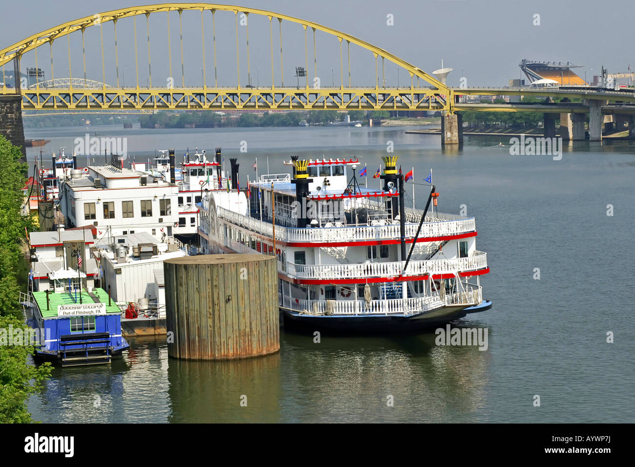 The Gateway Clipper paddle steamer Landing in Pittsburgh Pennsylvania ...
