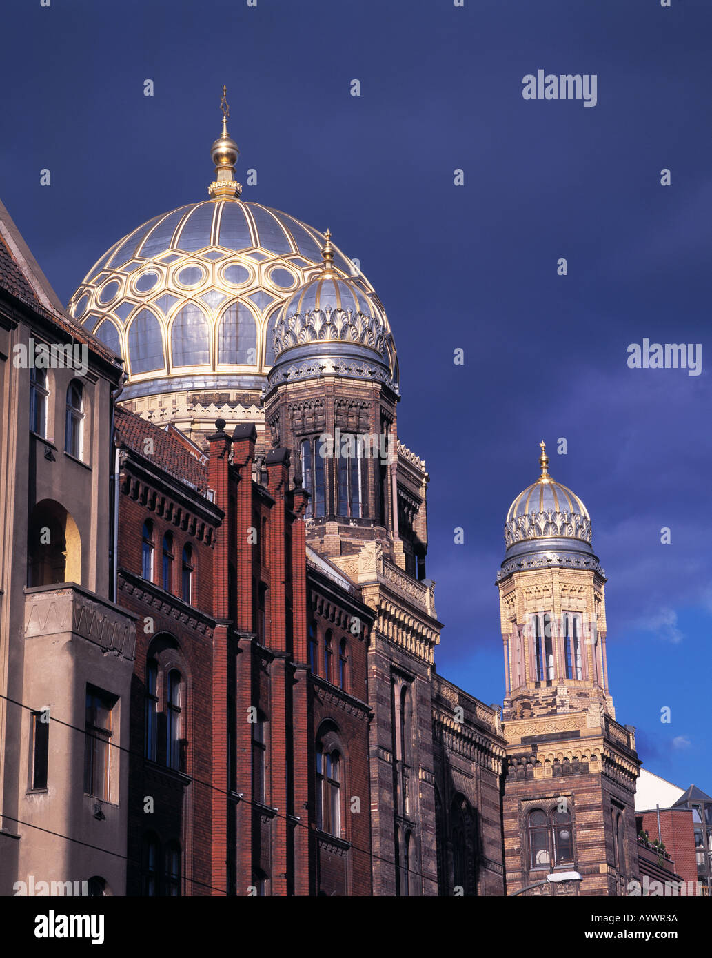 Neue Synagoge an der Oranienburger Strasse in Berlin Stock Photo - Alamy