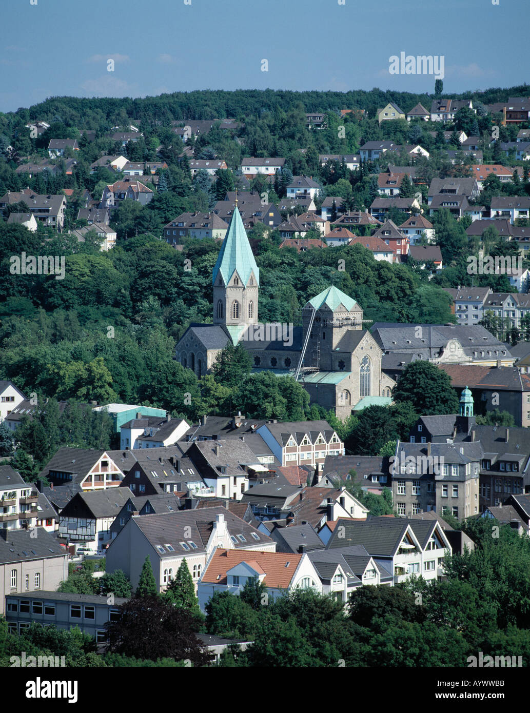 Panorama Ortsteil Werden mit der Abteikirche St. Ludgerus in Essen ...