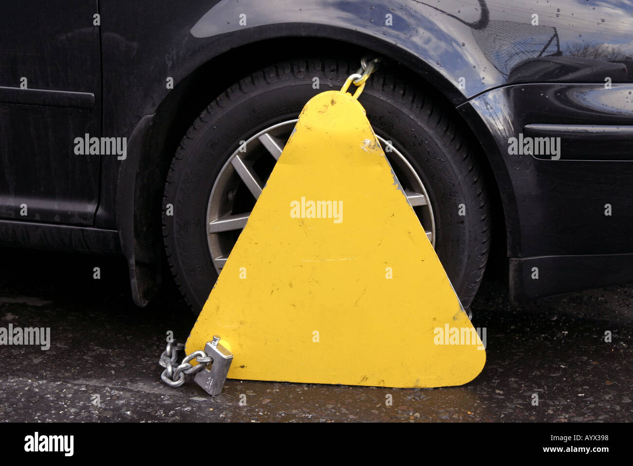 Tyre clamp hi-res stock photography and images - Alamy
