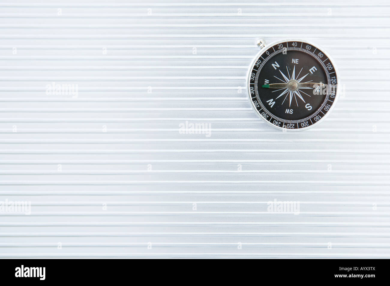 Black compass hi-res stock photography and images - Alamy