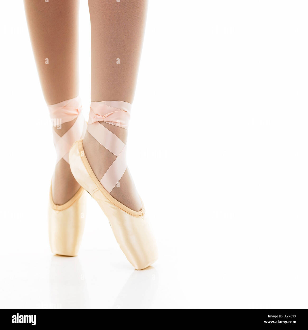 Two leg hi-res stock photography and images - Alamy