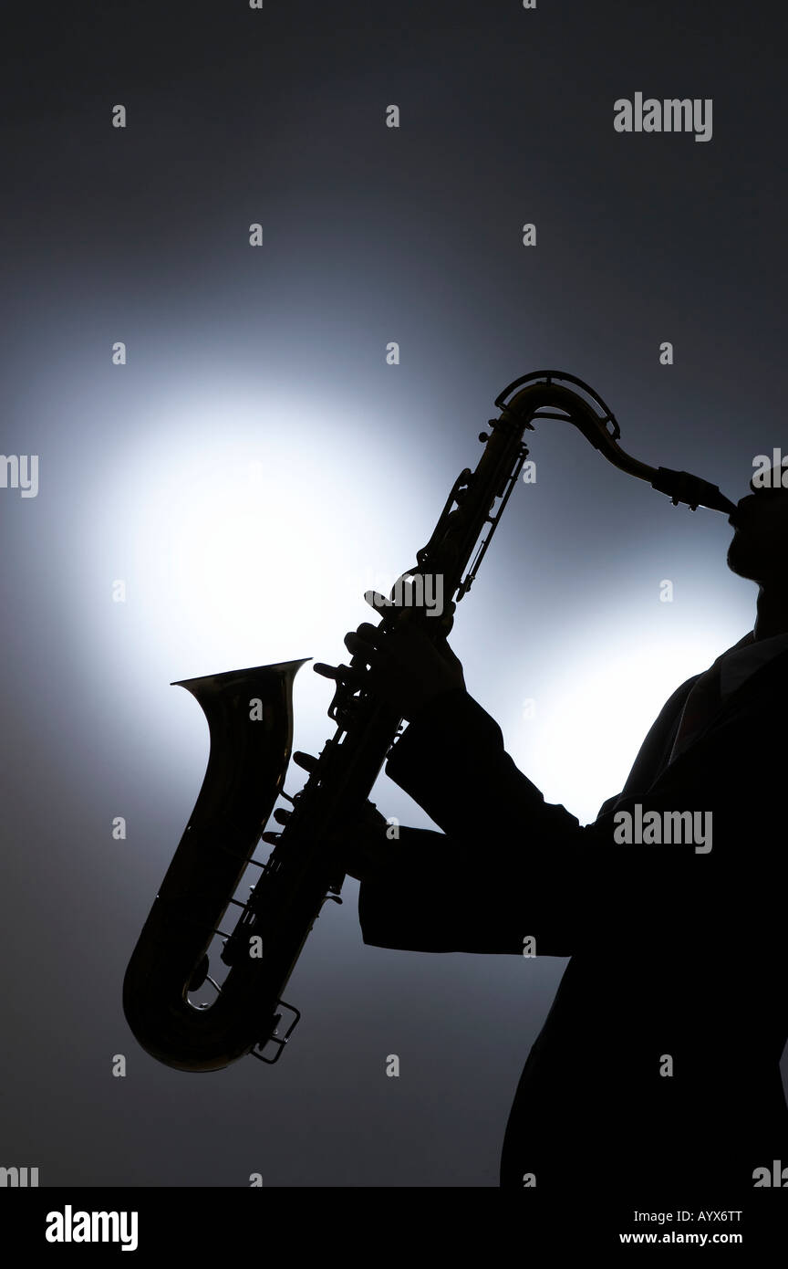 silhouette of saxophone player Stock Photo - Alamy