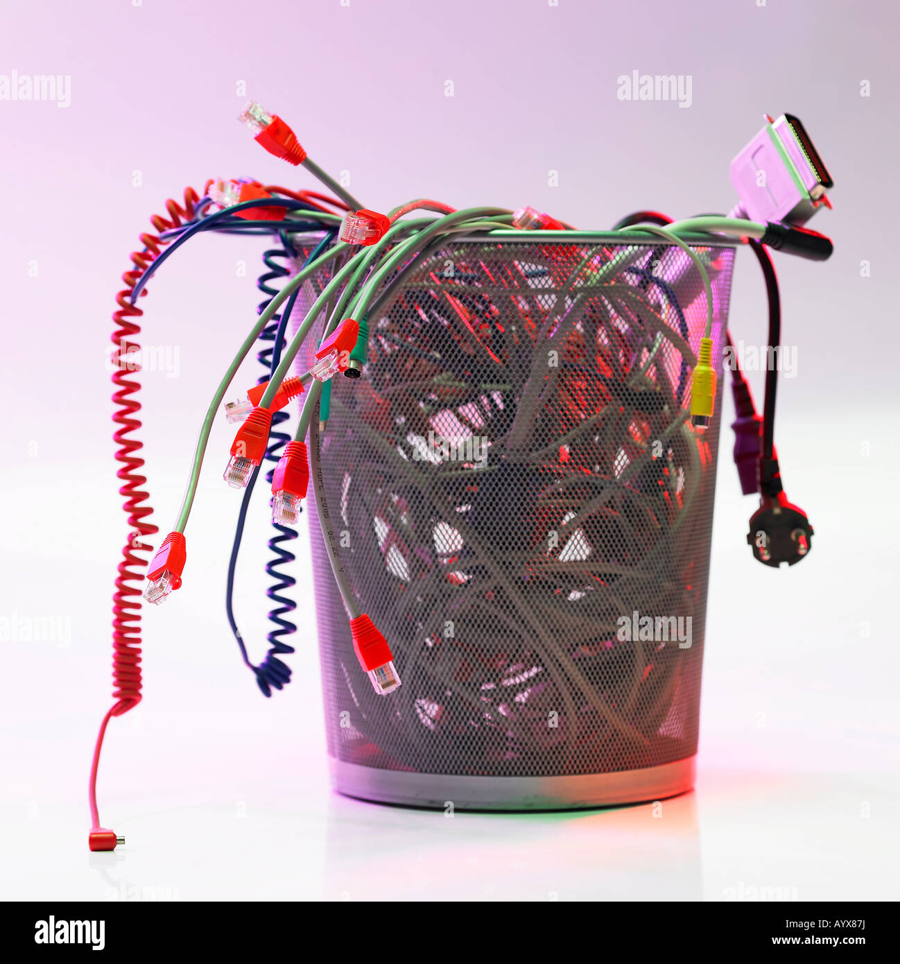 usb in the trash box Stock Photo - Alamy