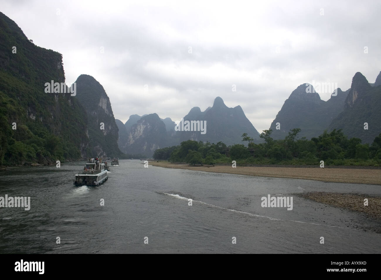 Scenic riverboat cruise on the Li River. Guilin, China Stock Photo - Alamy