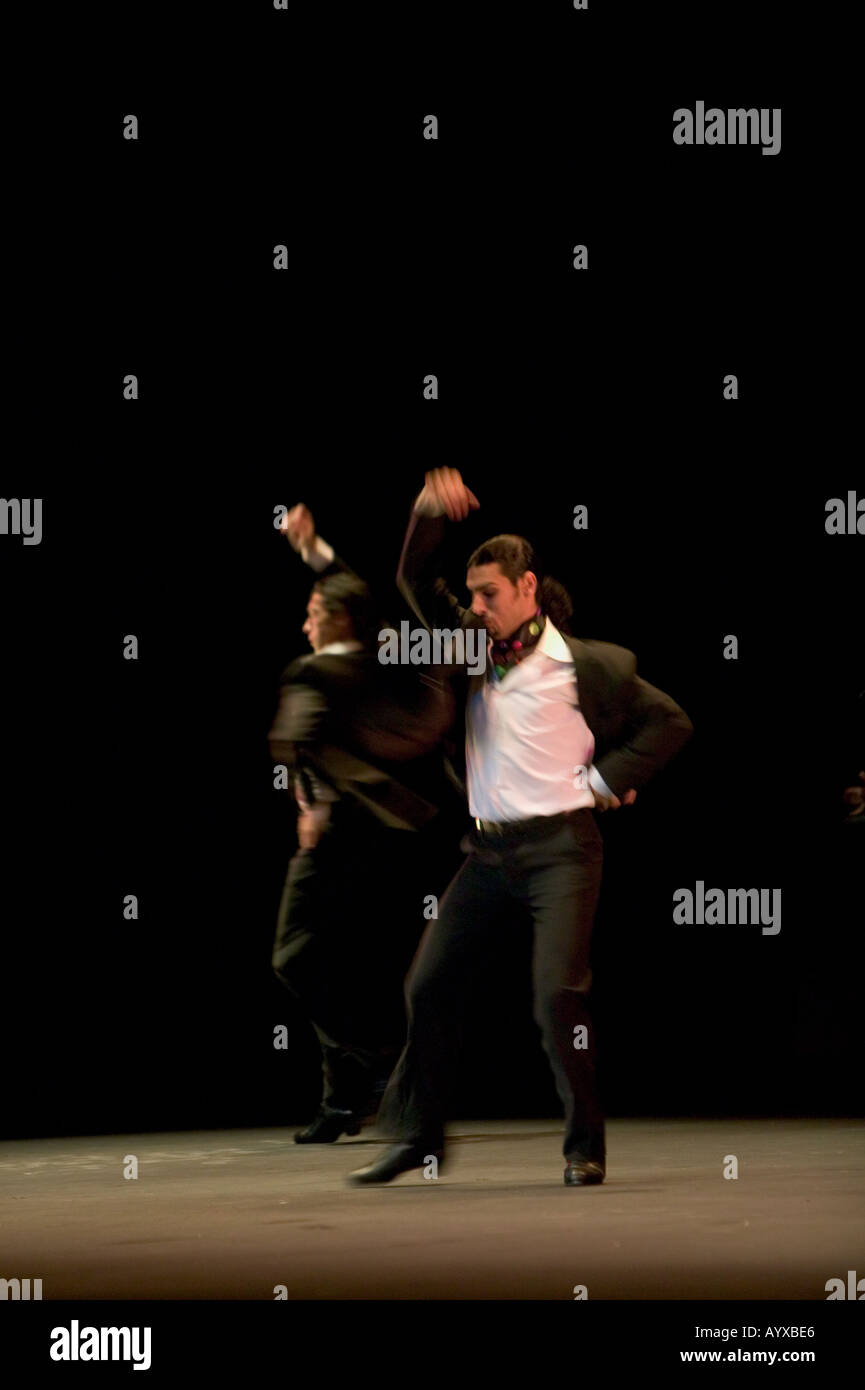 Flamenco stage dance hi-res stock photography and images - Alamy