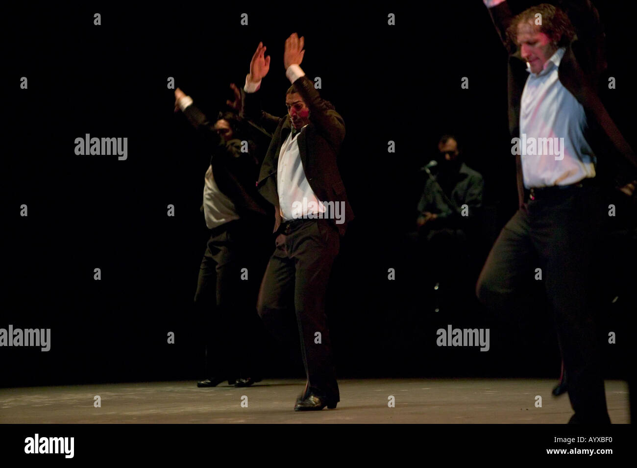 Flamenco stage dance hi-res stock photography and images - Alamy