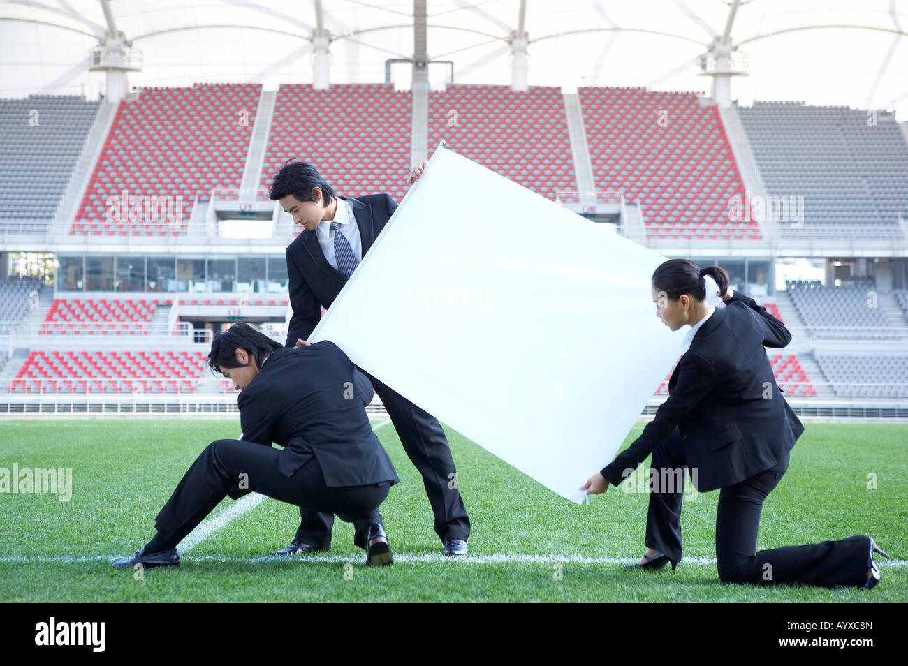 Fixing flag hi-res stock photography and images - Alamy