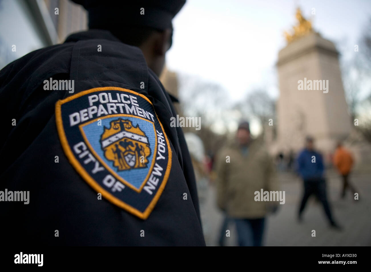Nypd uniform hi-res stock photography and images - Alamy