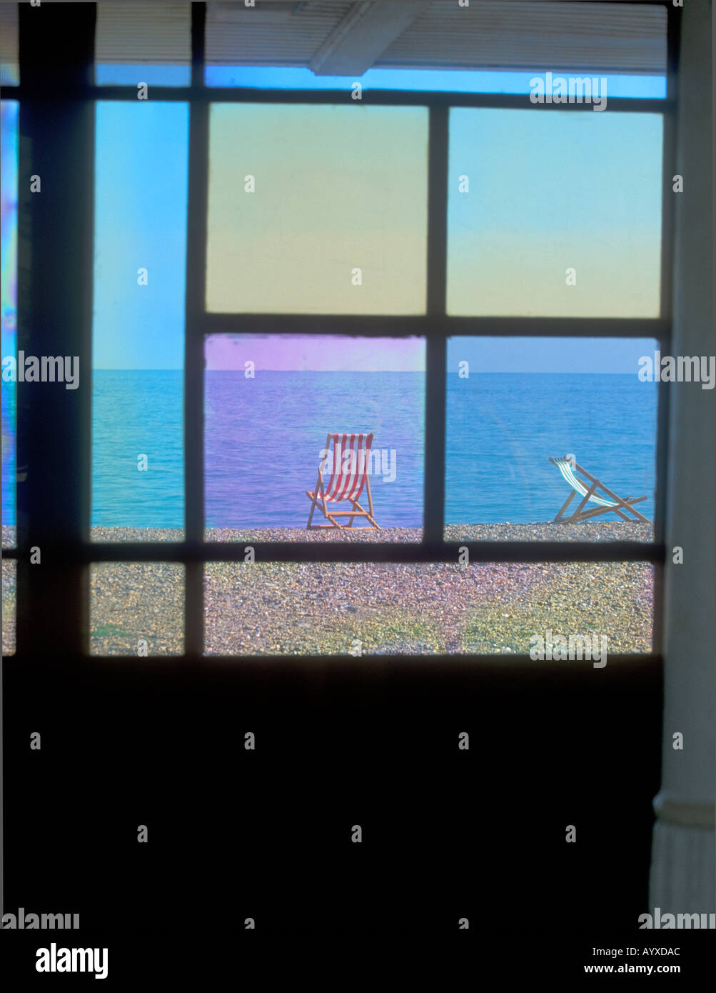 Worthing beach deck chairs hi-res stock photography and images - Alamy