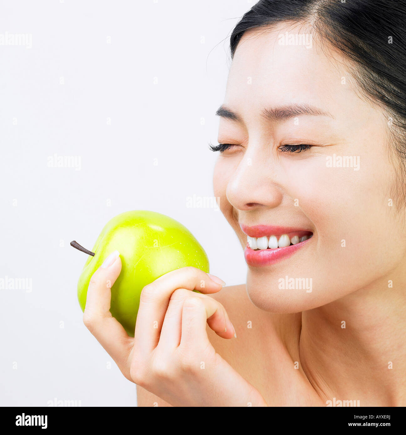 Faceinprofile hi-res stock photography and images - Alamy