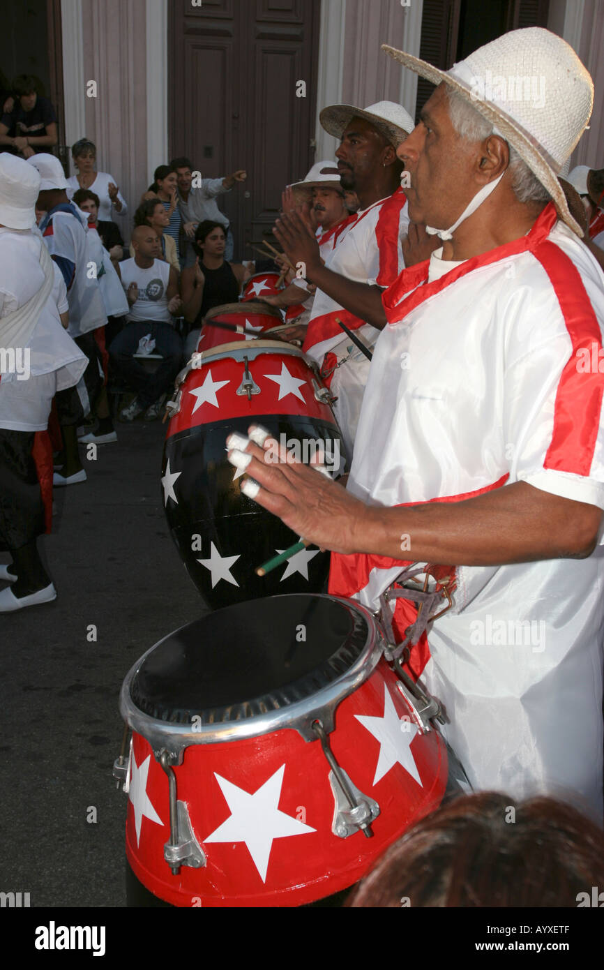 Group of drumers in a comparsa during the famous Desfile de Llamadas in ...