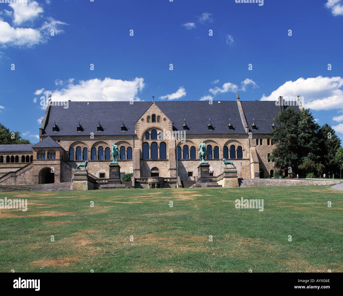 Kaiserpfalz in goslar germany monument hi-res stock photography and ...