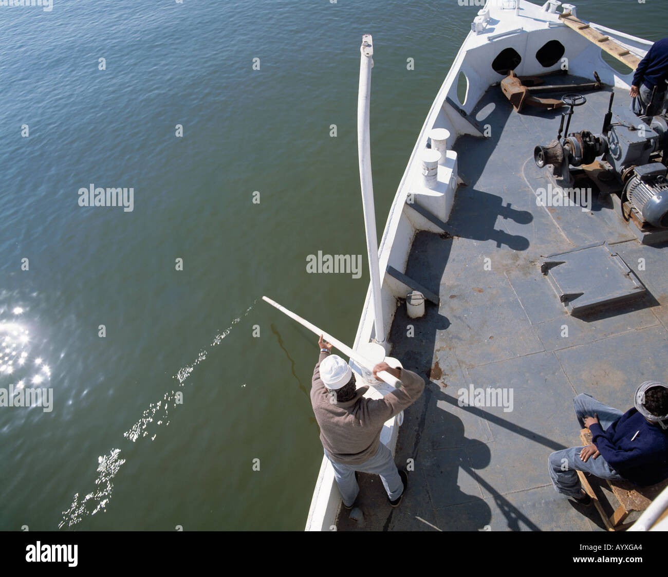 Egypt, Nile landscape, measurement of the water Stock Photo - Alamy