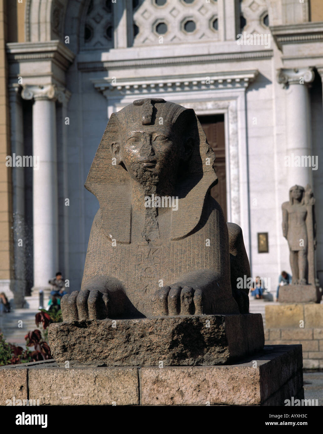 Eingang Aegyptisches Museum, Sphinx, Statue, Skulptur, Kairo ...