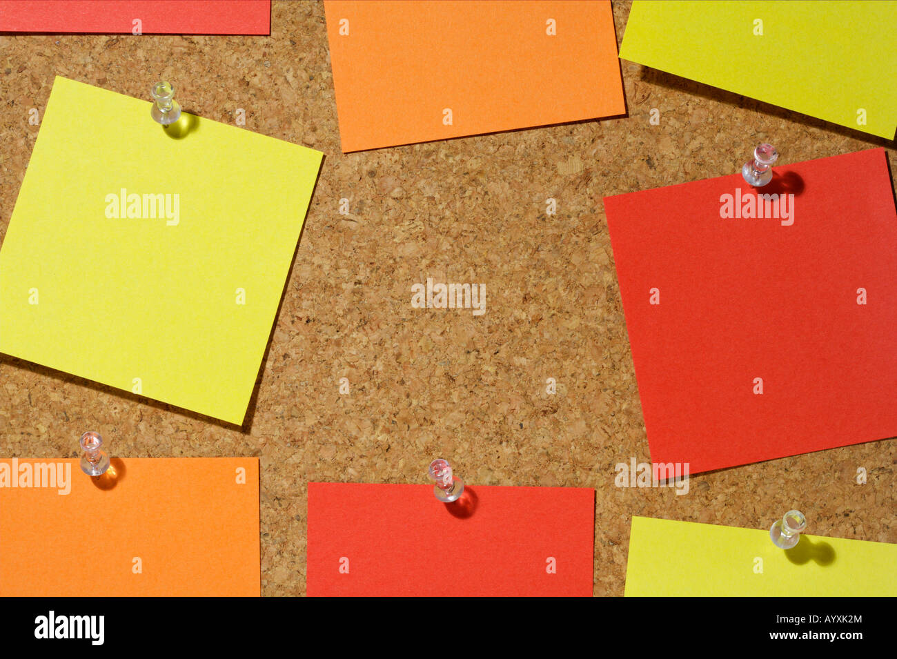 Blank notes at a pinboard Stock Photo - Alamy