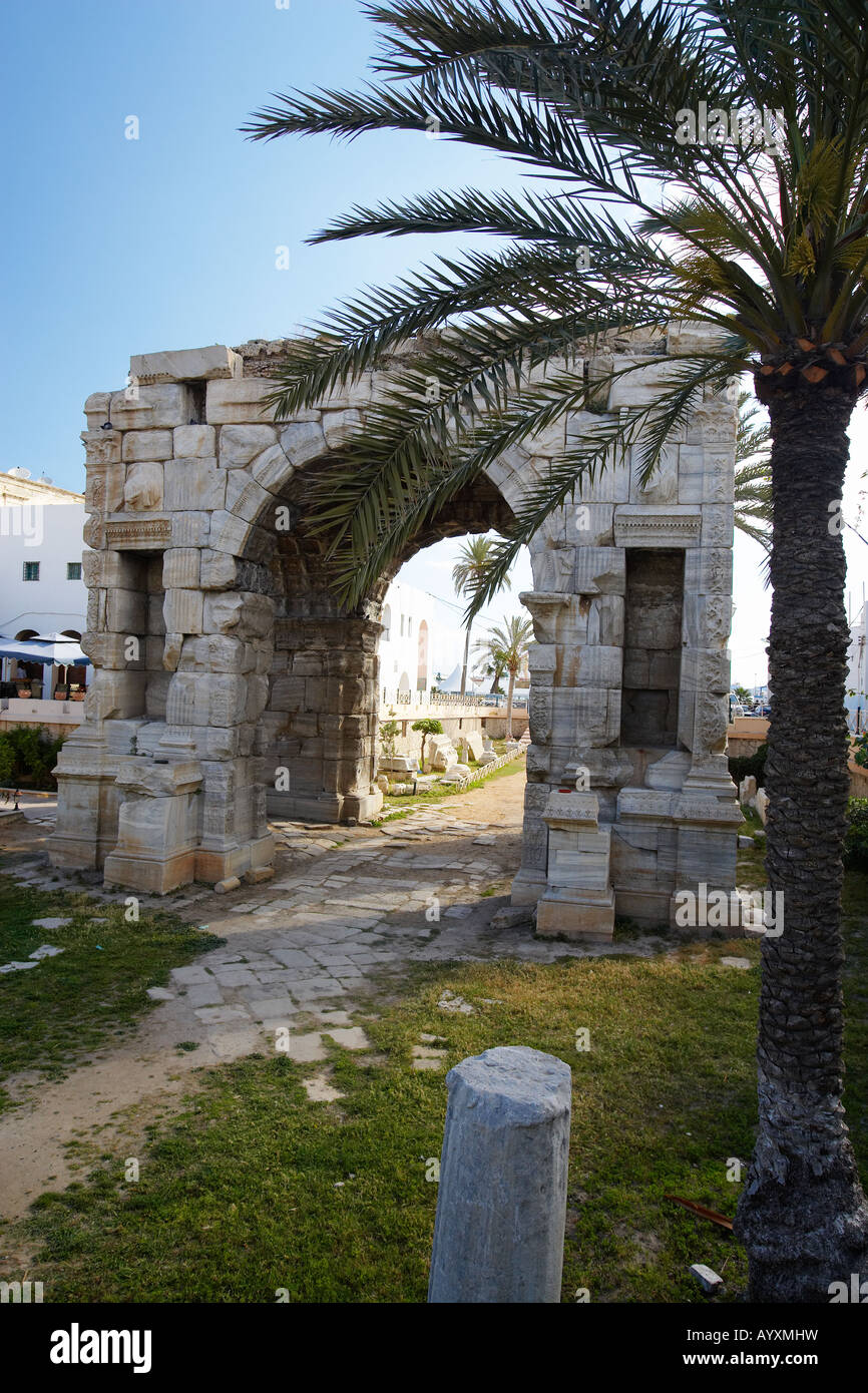 Triumphal Arch of Marcus Aurelius, Tripoli, Libya, North Africa Stock ...