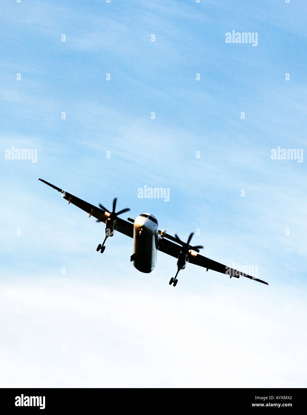 Twin fuselage airplane hi-res stock photography and images - Alamy