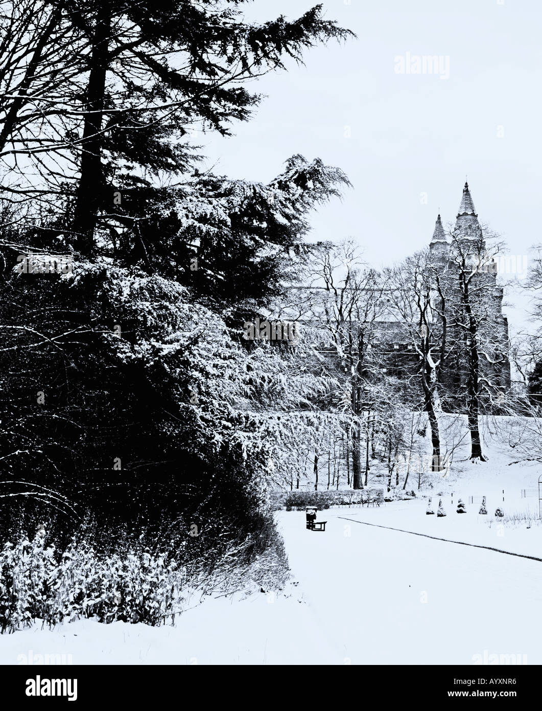 St Machars Cathedral, Aberdeen, Scotland shrouded by a wintry snow ...