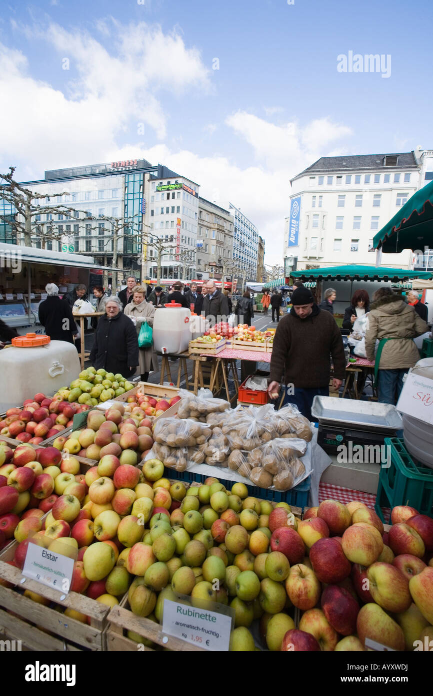 A scene of a Frankfurt market Germany Stock Photo - Alamy