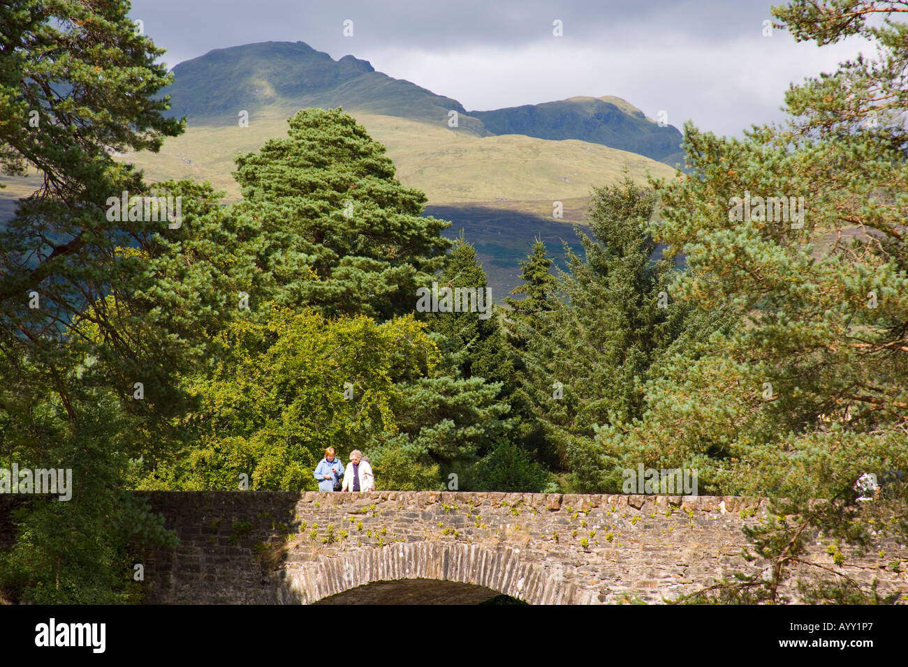 Bridge over the Falls of Dochart on the River Dochart at Killin in ...