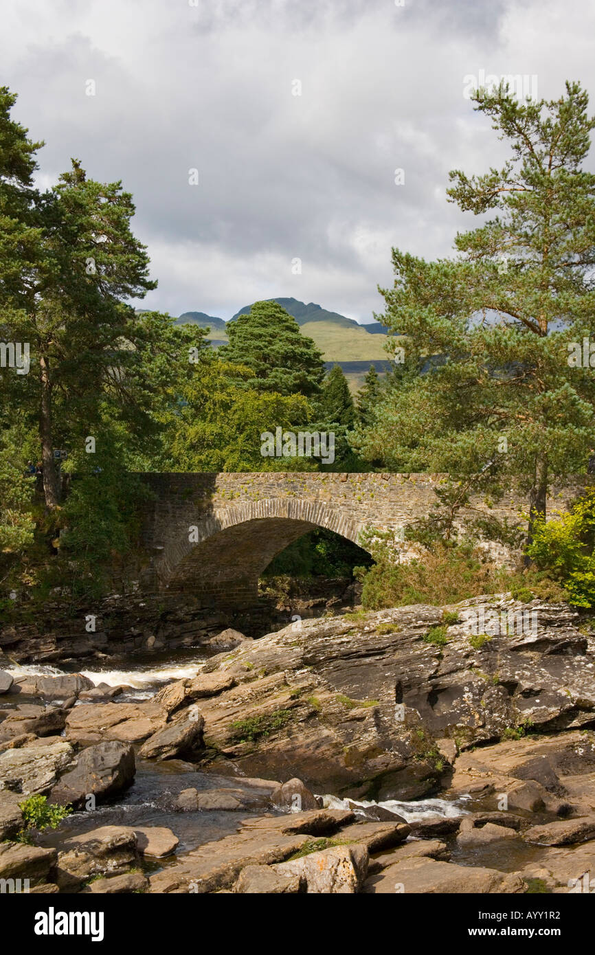 Killin bridge scotland river hi-res stock photography and images - Alamy