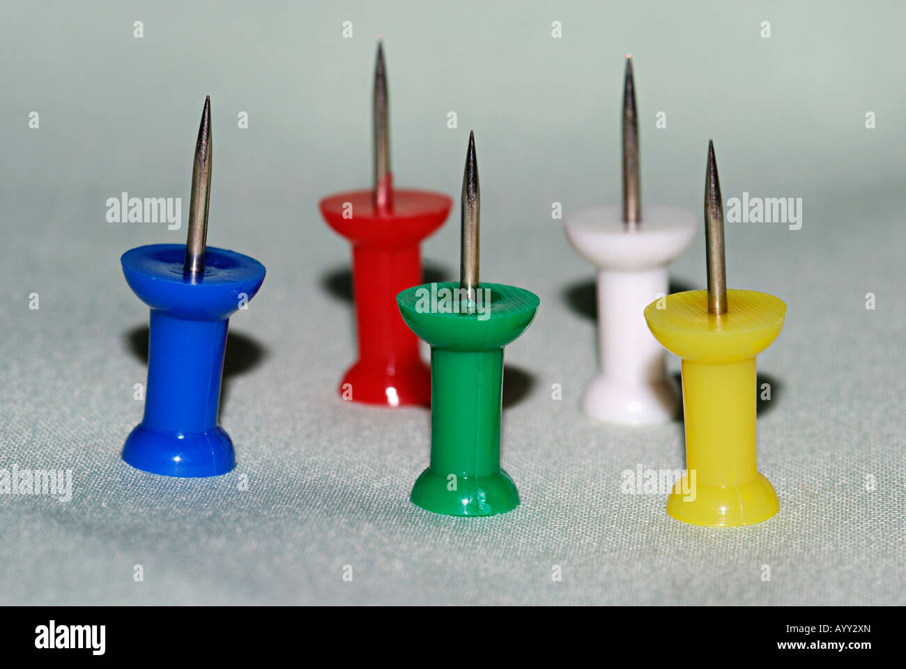 Pushpins hi-res stock photography and images - Alamy