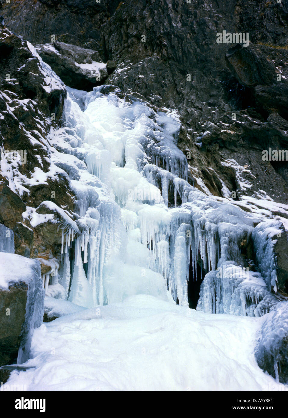 Frozen Waterfall Gordale Scar North Yorkshire UK Stock Photo - Alamy