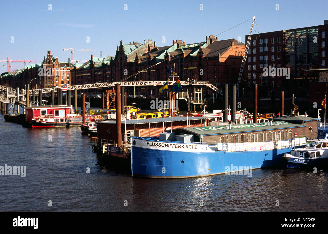 Schute marina hi-res stock photography and images - Alamy