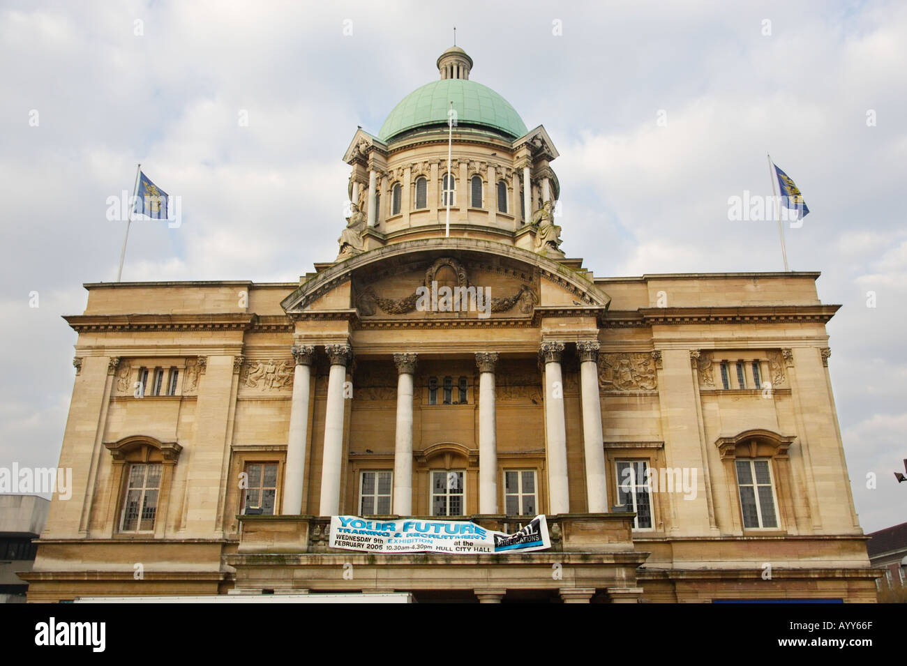 Kingston Upon Hull And Town Hall High Resolution Stock Photography and ...