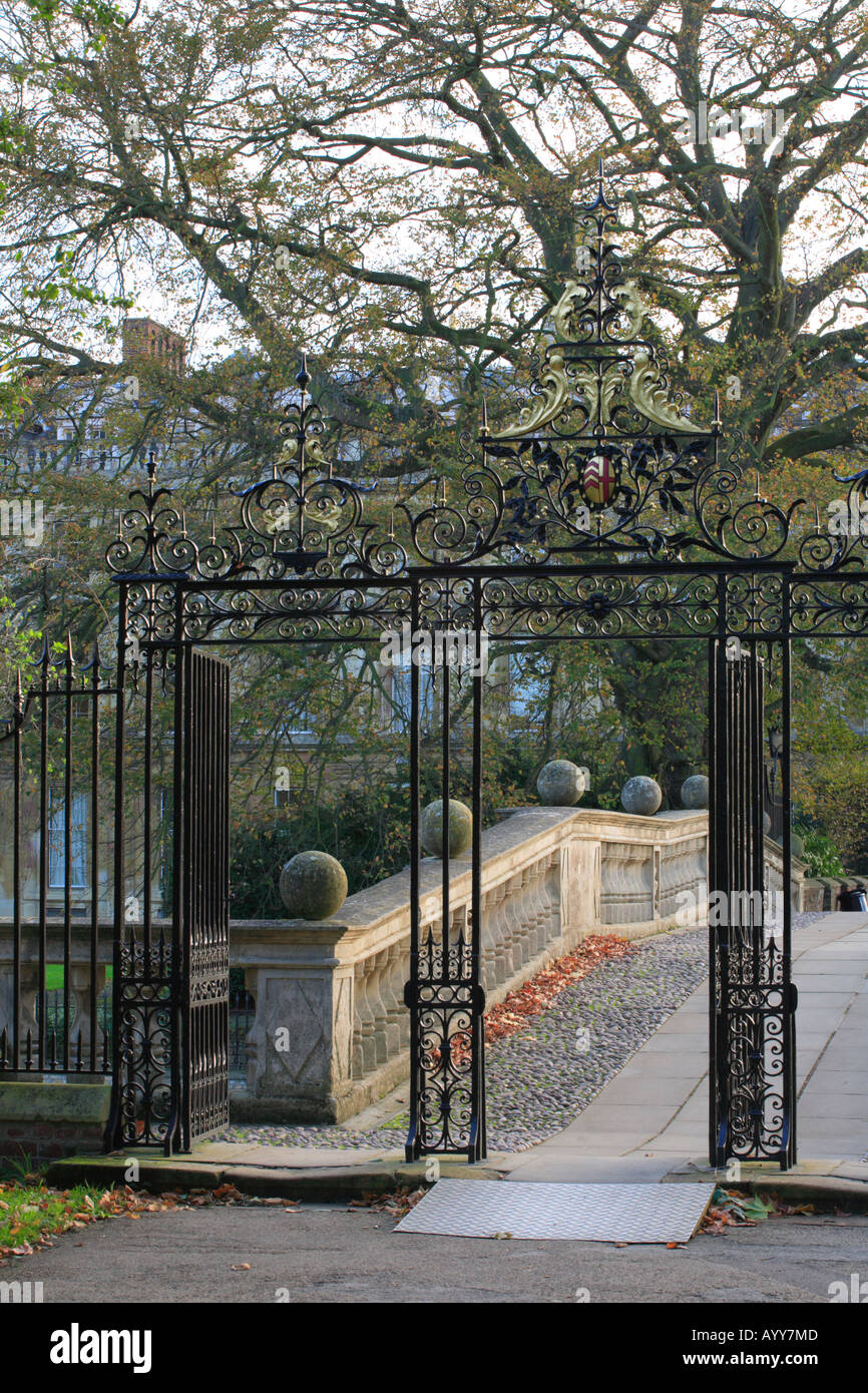 Clare college cambridge university gate hi-res stock photography and ...