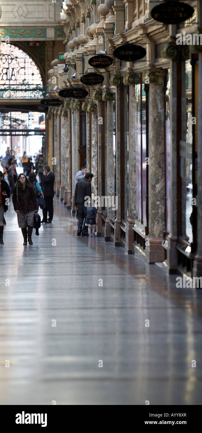 Grand arcade leeds hi-res stock photography and images - Alamy