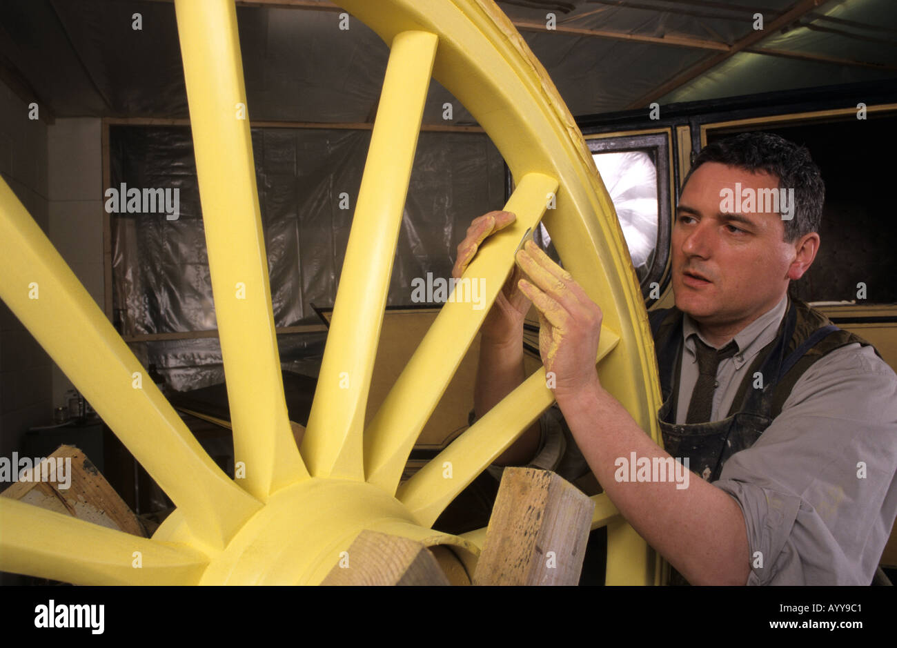 Wheel and wheelwright hi-res stock photography and images - Alamy