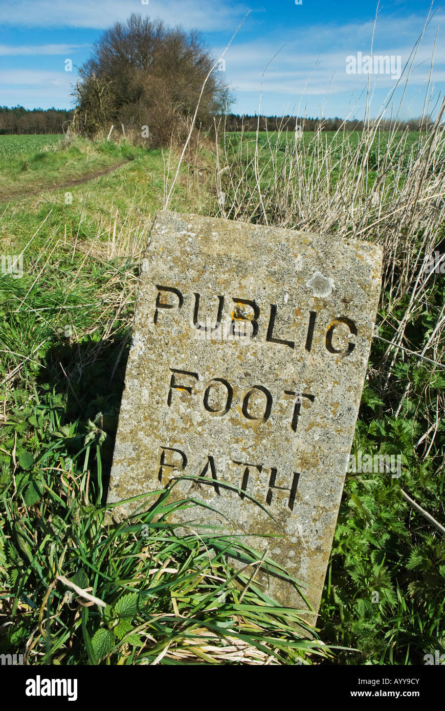 Public footpath sign near Whitstable, UK Stock Photo - Alamy