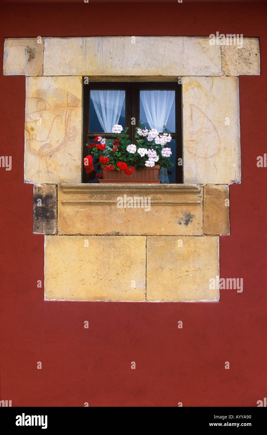 Terracotta painted walls hi-res stock photography and images - Alamy
